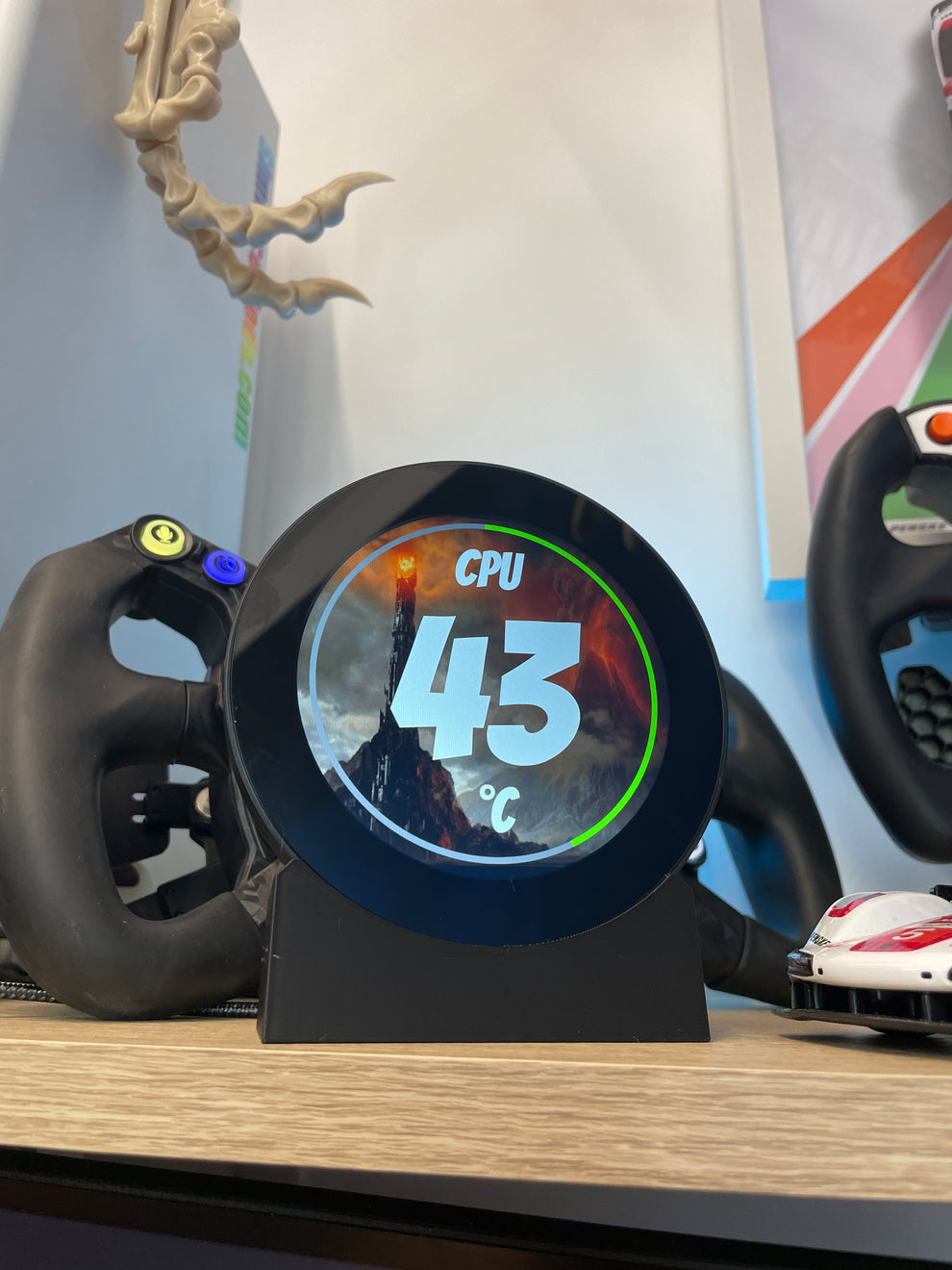 Vocore 3.4" Round Screen Case and Stand - Dashboard Touchscreen – Sim ...